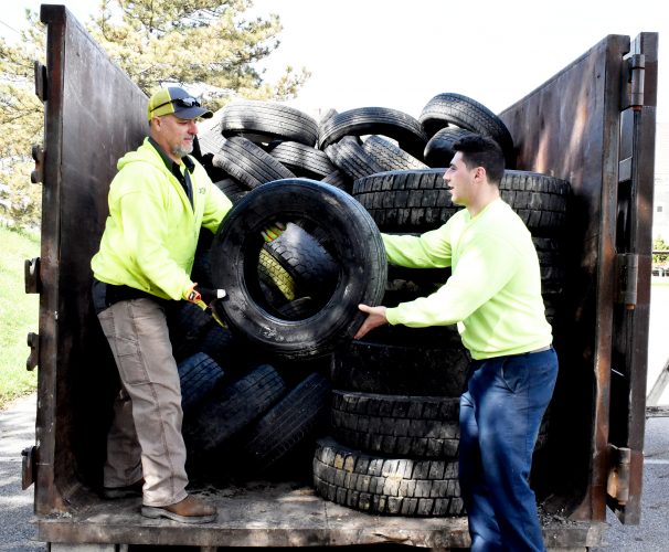 Tire drop off | News, Sports, Jobs - Salem News